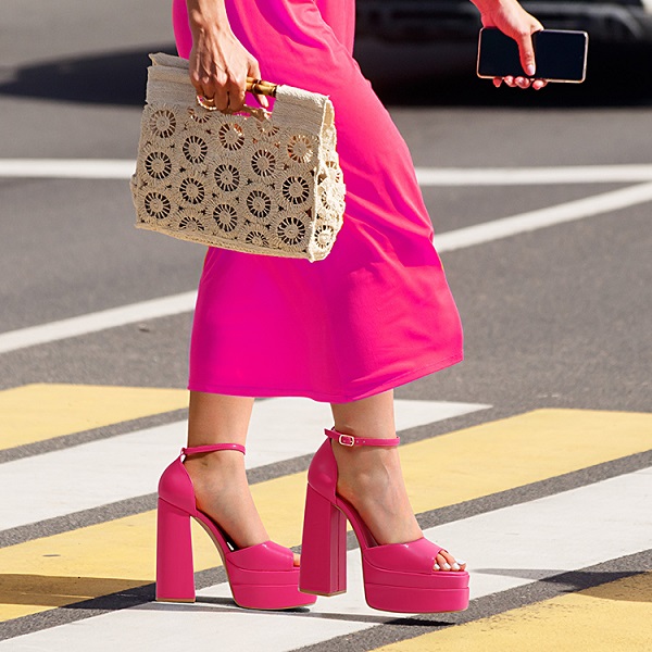 9 Types Of Red Sandals for Women To Look Chic