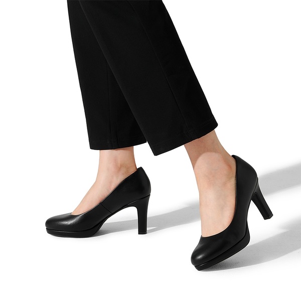 6 Most Comfortable Office Shoes for Women for All-day Comfort-Dream Pairs