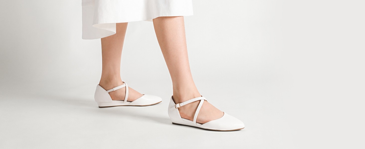 9 Best Flat Shoes To Wear With Dresses This Season-Dream Pairs