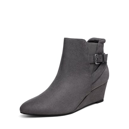 9 Exciting & Most Comfortable Ankle Boots For Walking All Day